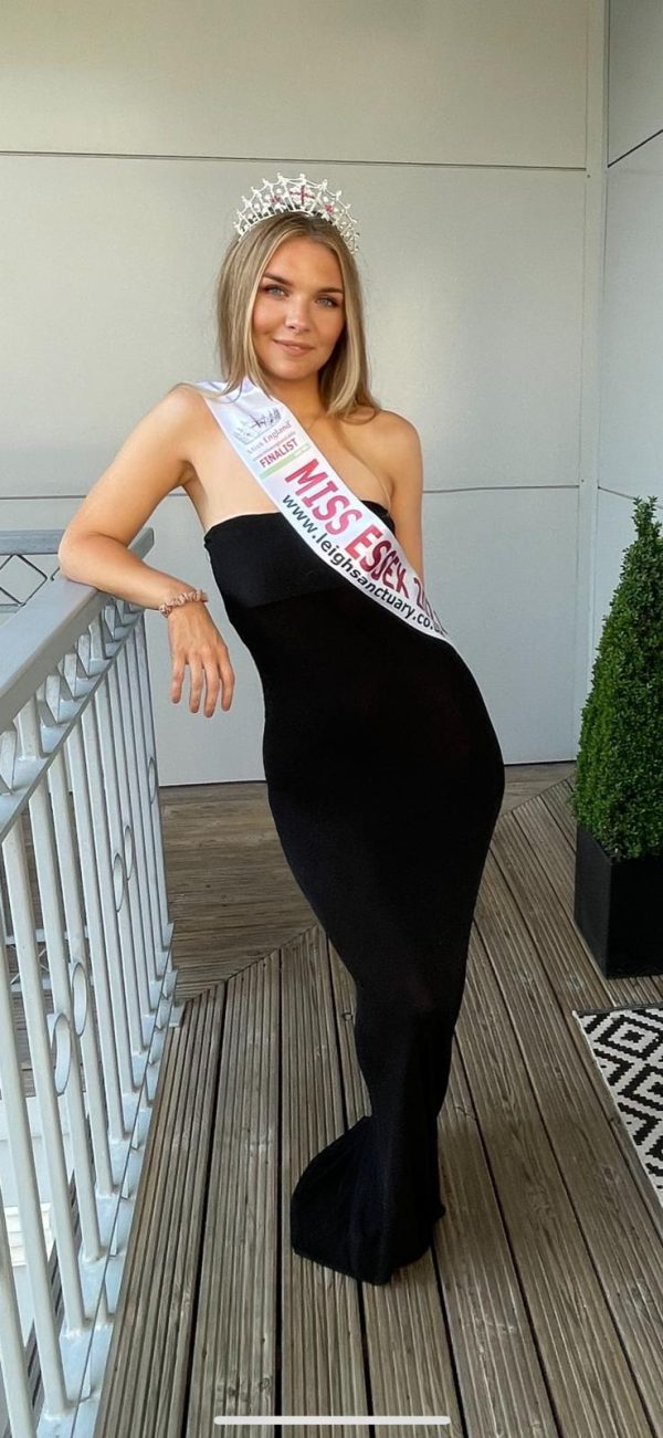 emilycummingfulllength - Miss England Contest