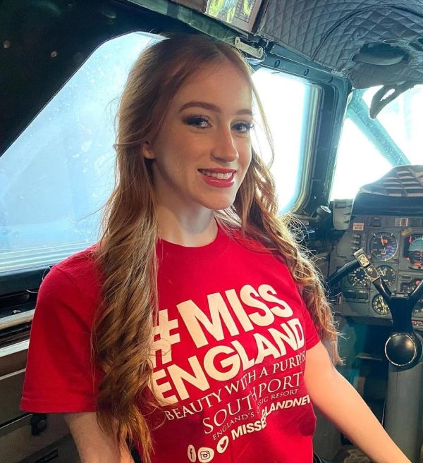 Demi-Nicole to represent Stockport at the Miss England finals & supporting local MND Association ...