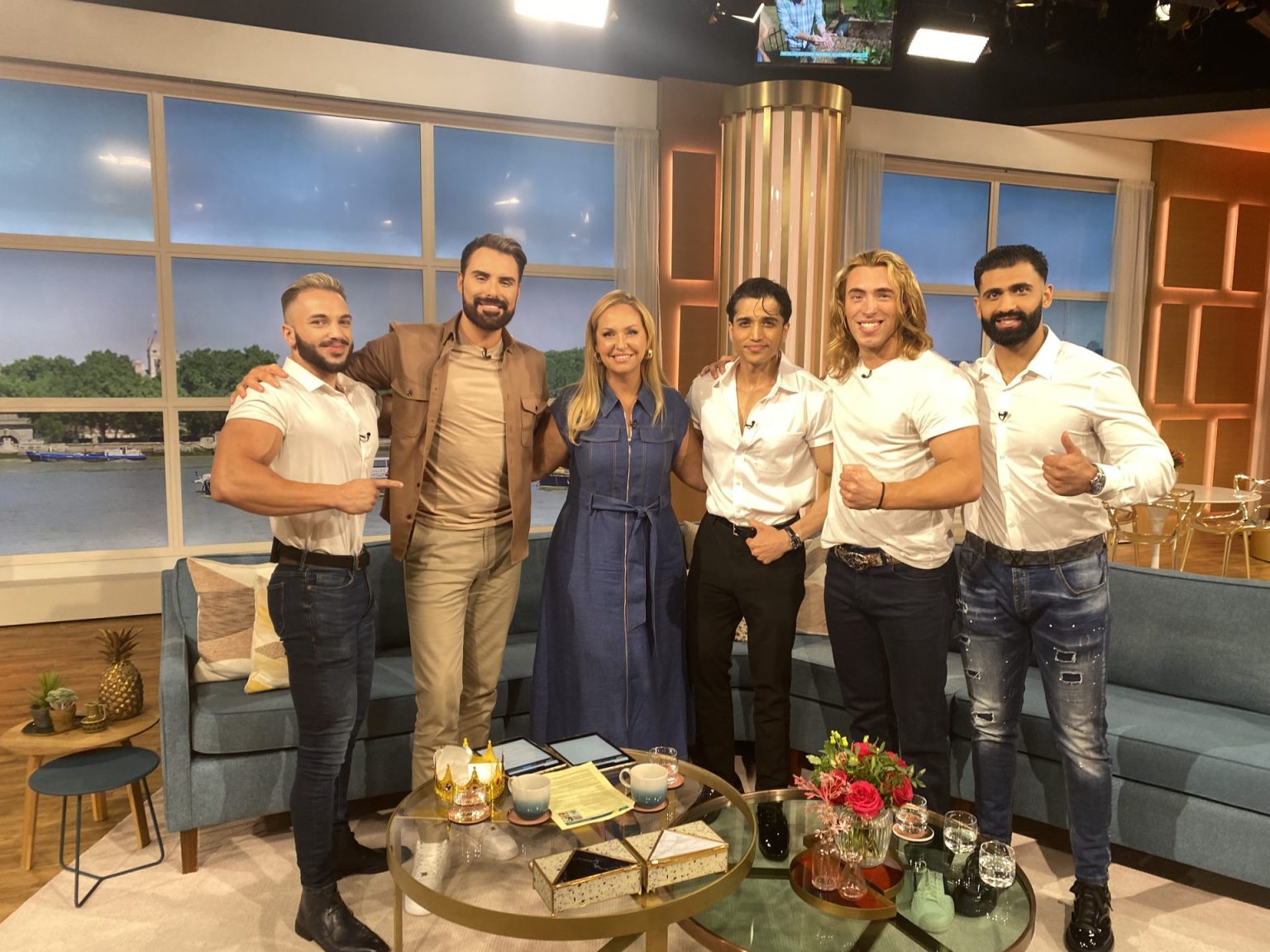 Wrestler & Body Builder go head to head in Mr International ...